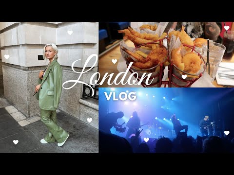 HAVING FUN AND LIVING MY BEST LIFE! | Chia