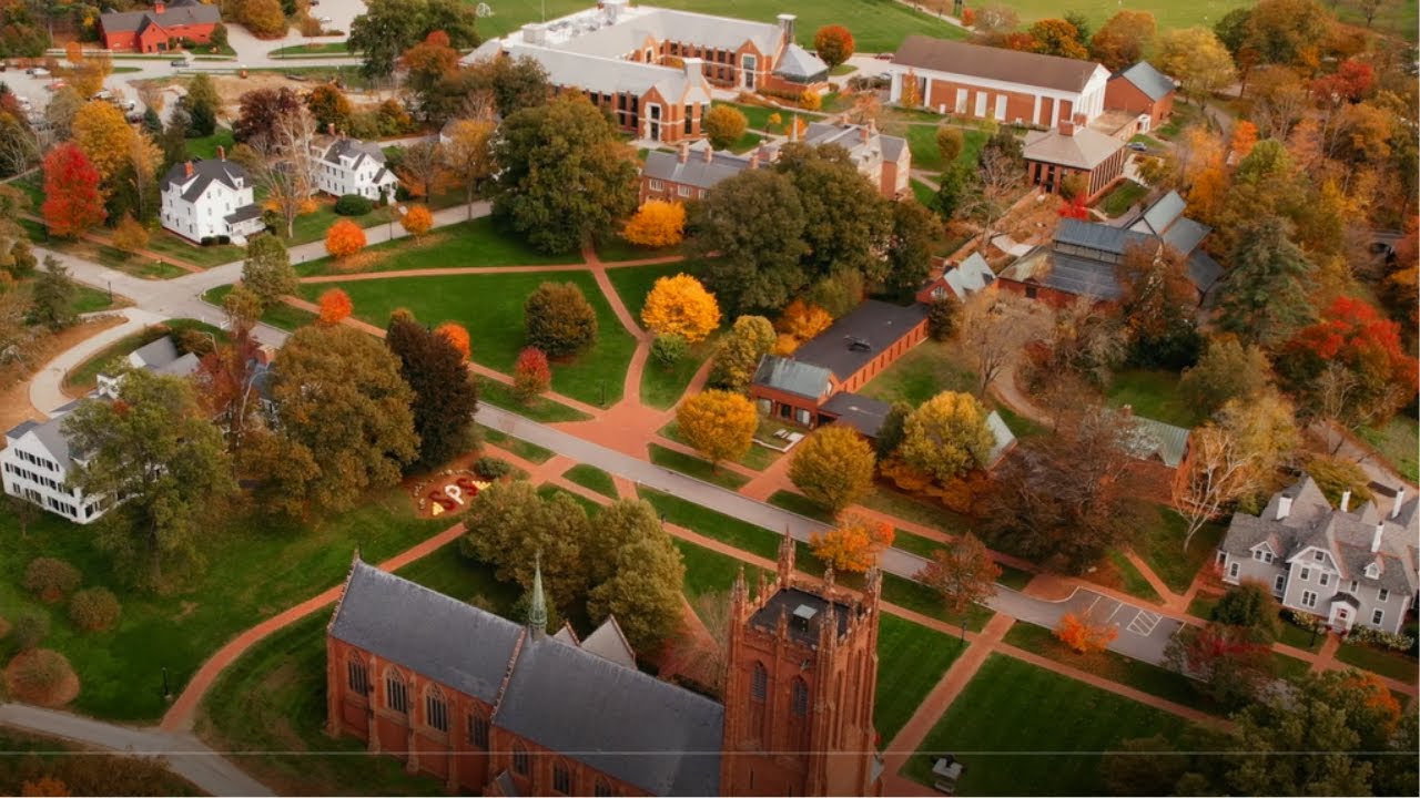 Top 10 Most Expensive Schools in the World || Only the SUPER-RICH ...