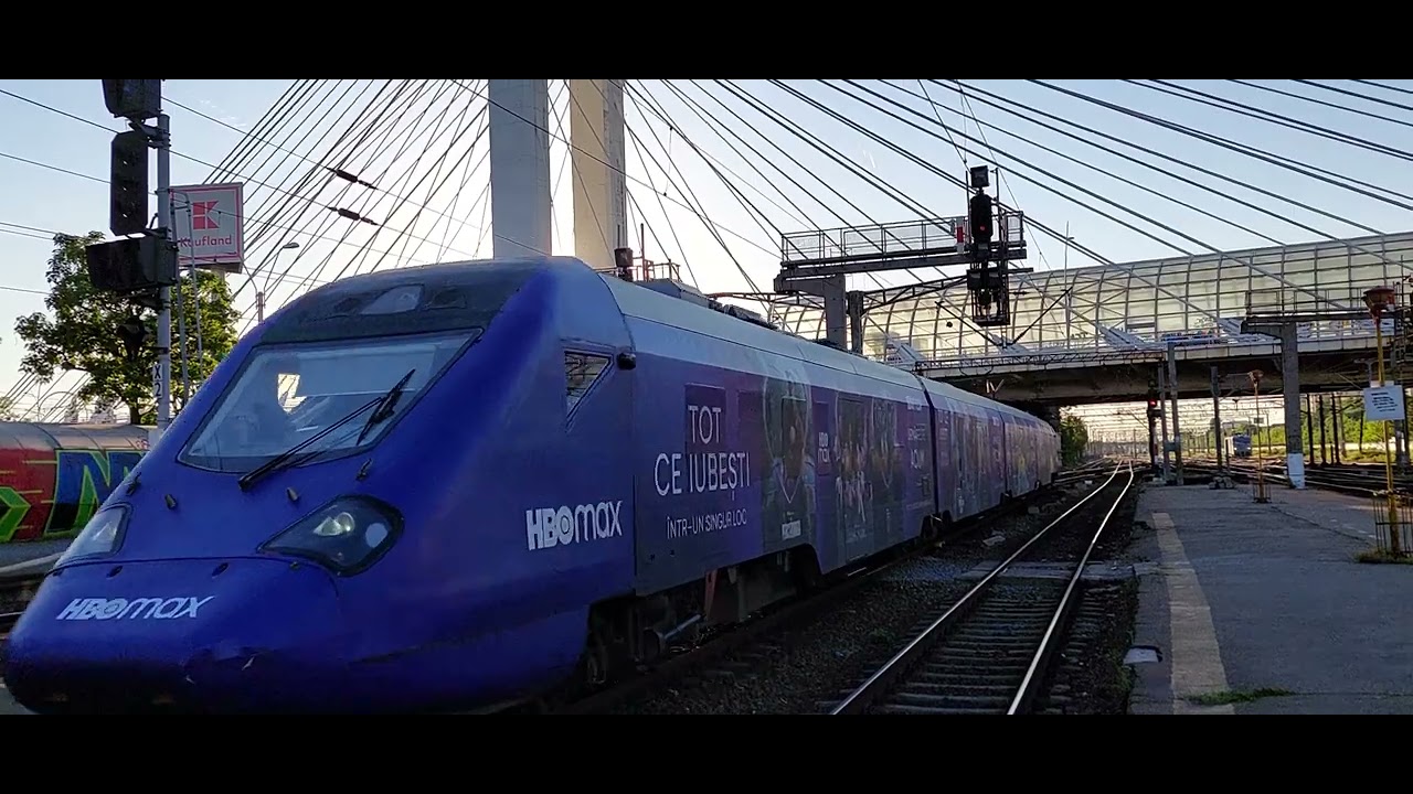 Hyperion 003 al Softrans Calatori în Gara de Nord - YouTube