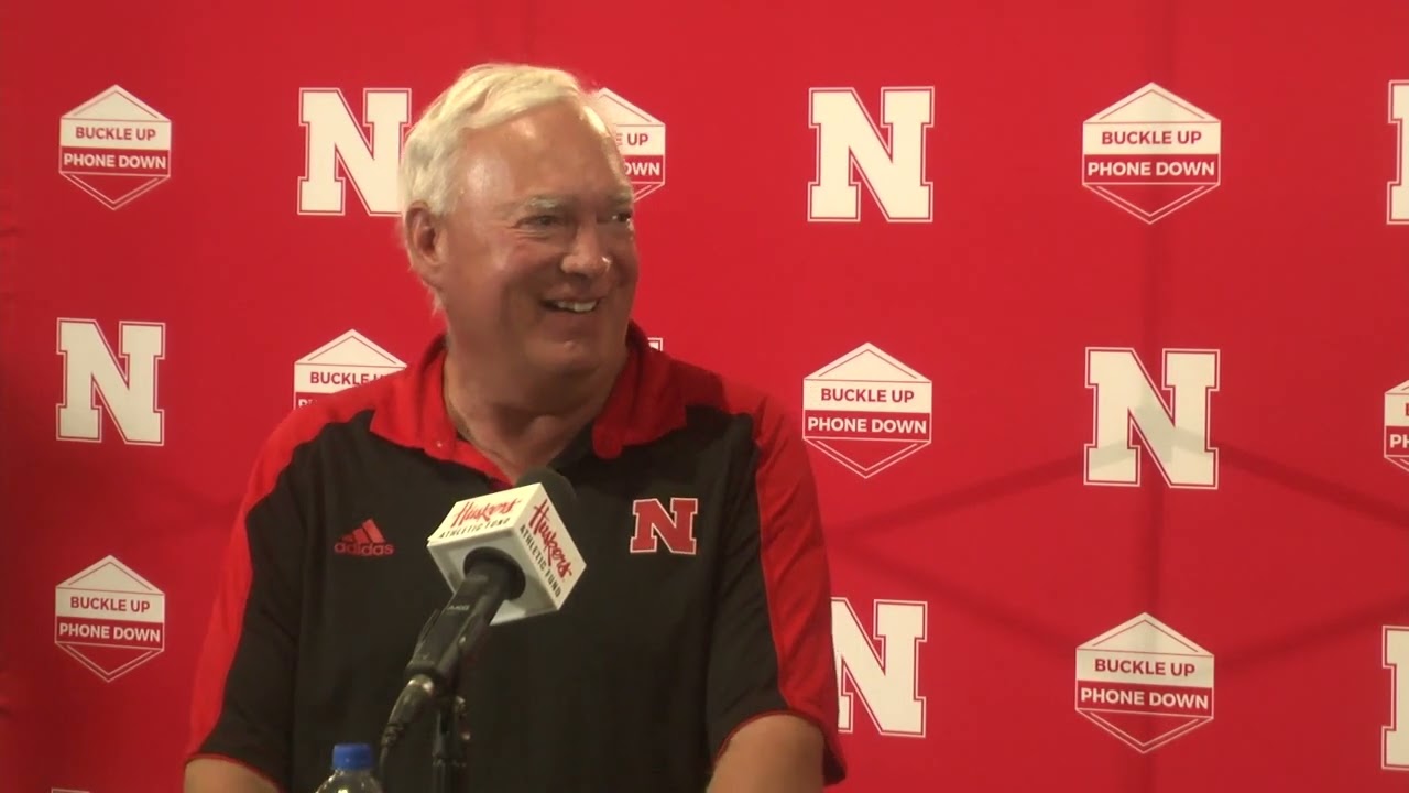 Mark Whipple Wednesday Press Conference - YouTube