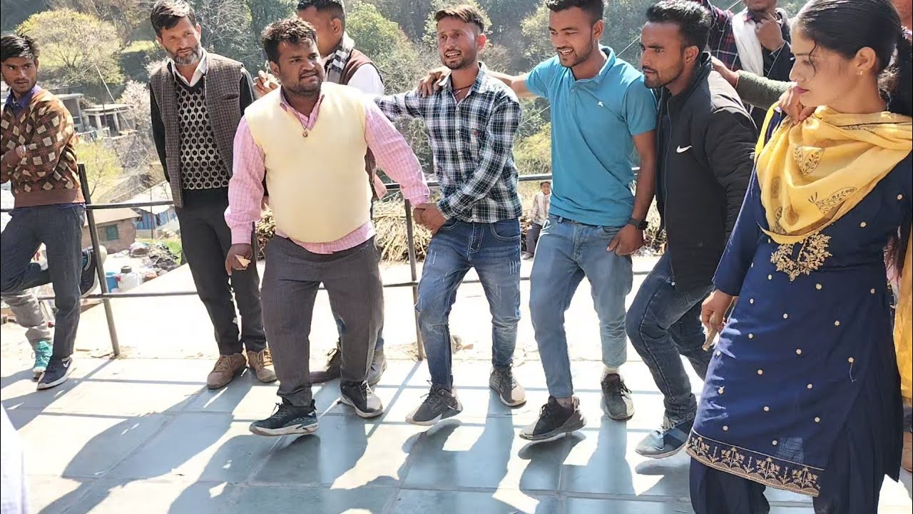JONSARI dhum dam dance ladko and ladkiyo Ka shadi me bahut sunder dance ...