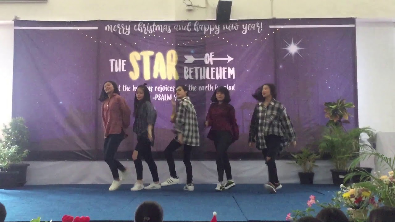 DANCE SMK STRADA 1 | NATALAN KOMPLEK STRADA GUNUNG SAHARI - YouTube