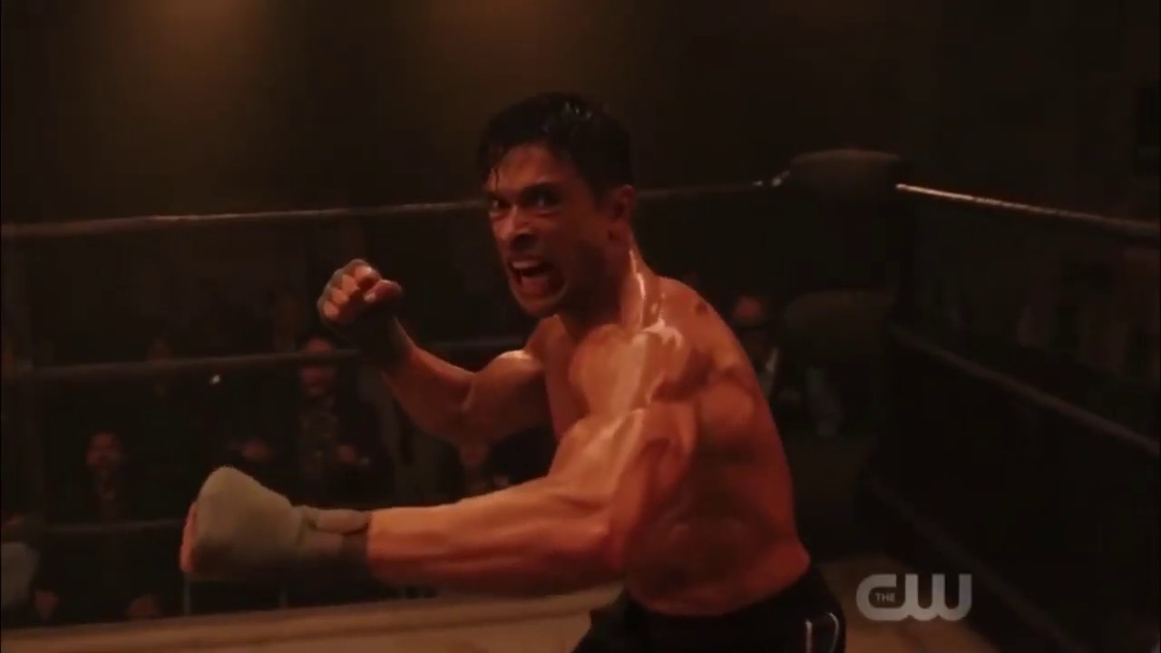 Riverdale 3x21 - Archie VS Hiram Boxing Match - YouTube