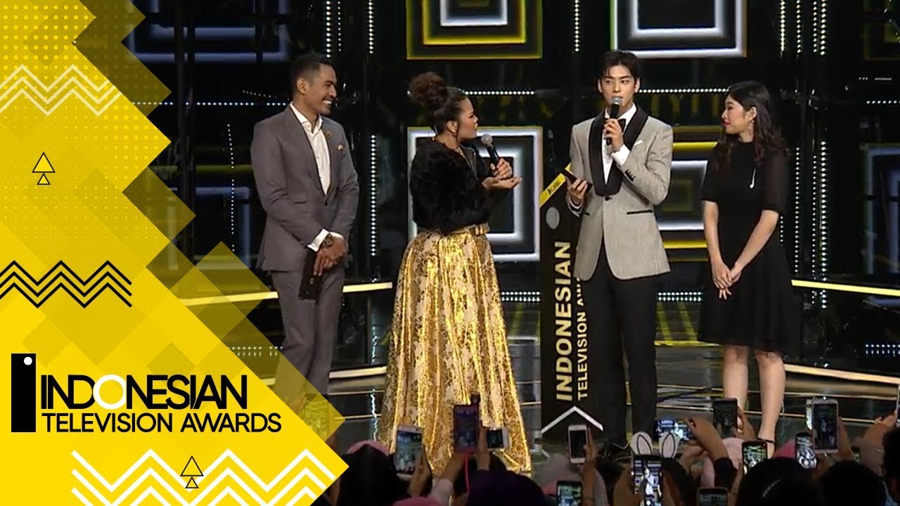 Pemenang "Special Awards" Indonesian Television Awards - YouTube