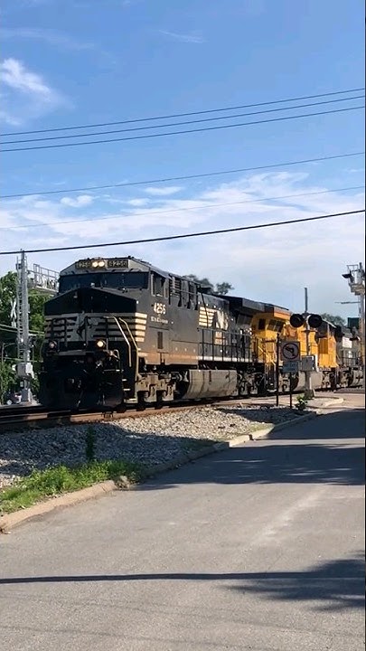 Big NS and UP power making it happen! - YouTube