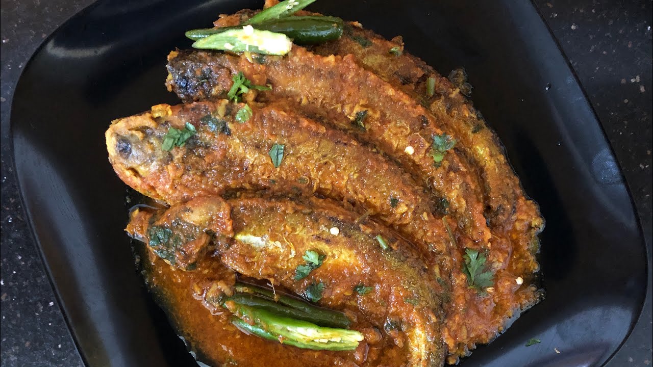 Pabda mach er tel jhol er Recipe - YouTube