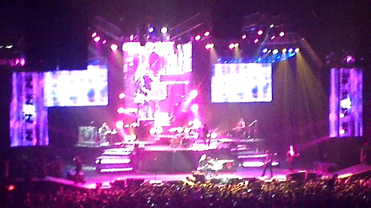 GnR - Live - Part 10 - YouTube