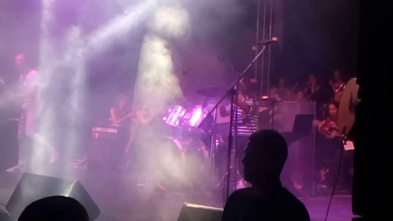 QUEEN Real Tribute - SYMPHONY - YouTube