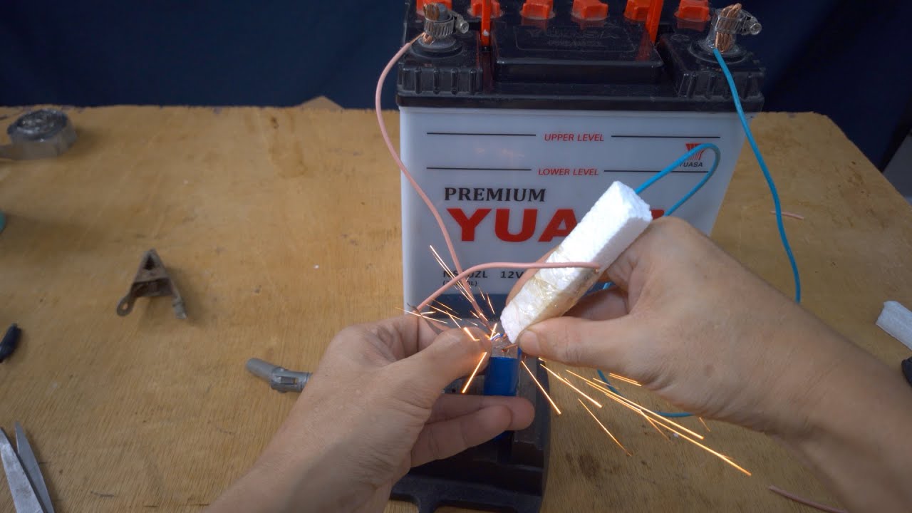 How to Do Spot Welding with a Car Battery - YouTube