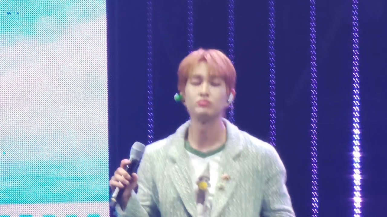 240518 ONEW_GUESS 2회차 썬샤인 #온유 #ONEW #オンユ #オニュ #이진기 #샤이니 #SHINee - YouTube