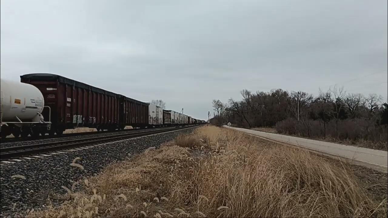 UP #8246 Manifest W in Ames, NE (11-30-24) - YouTube