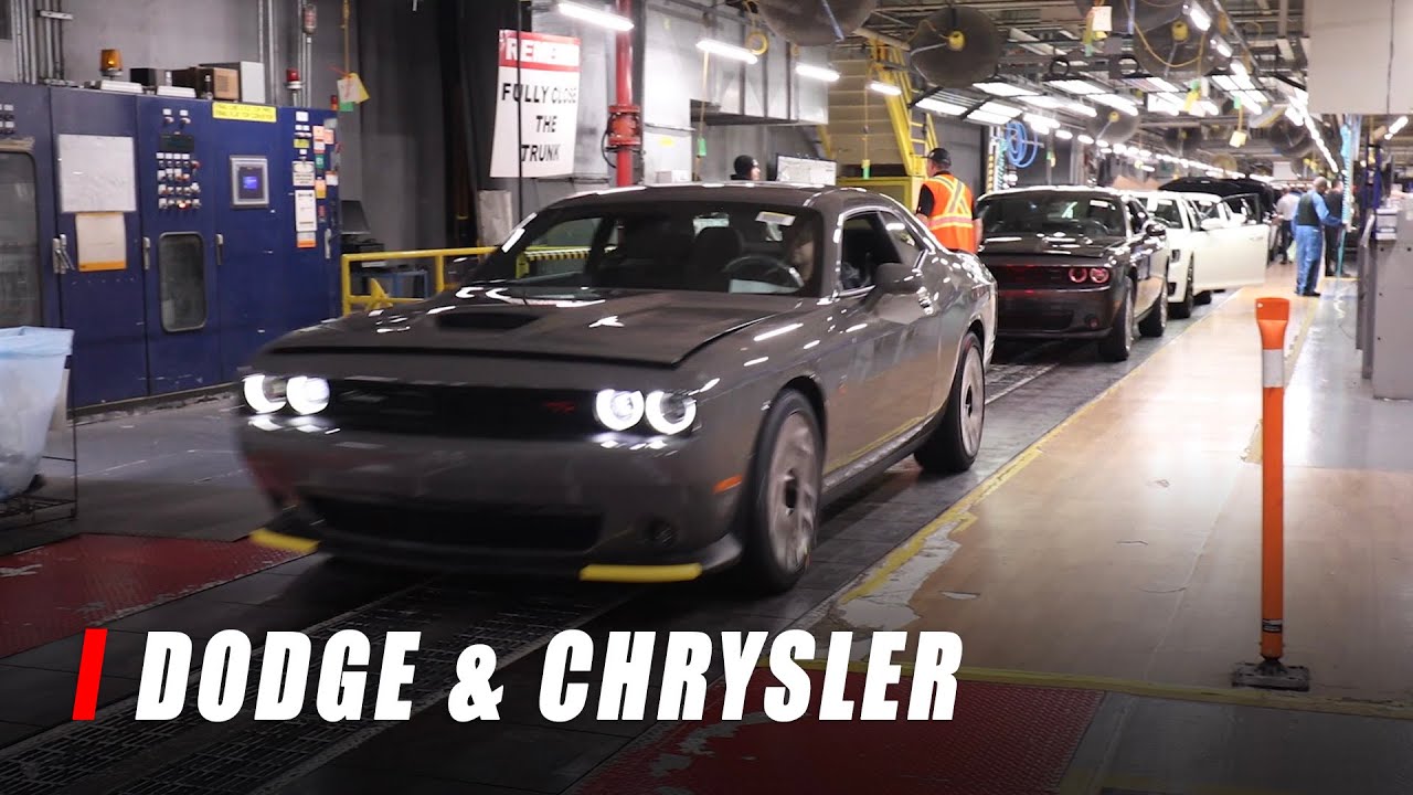 Final Dodge Challengers, Chargers And Chrysler 300s Roll Off The ...