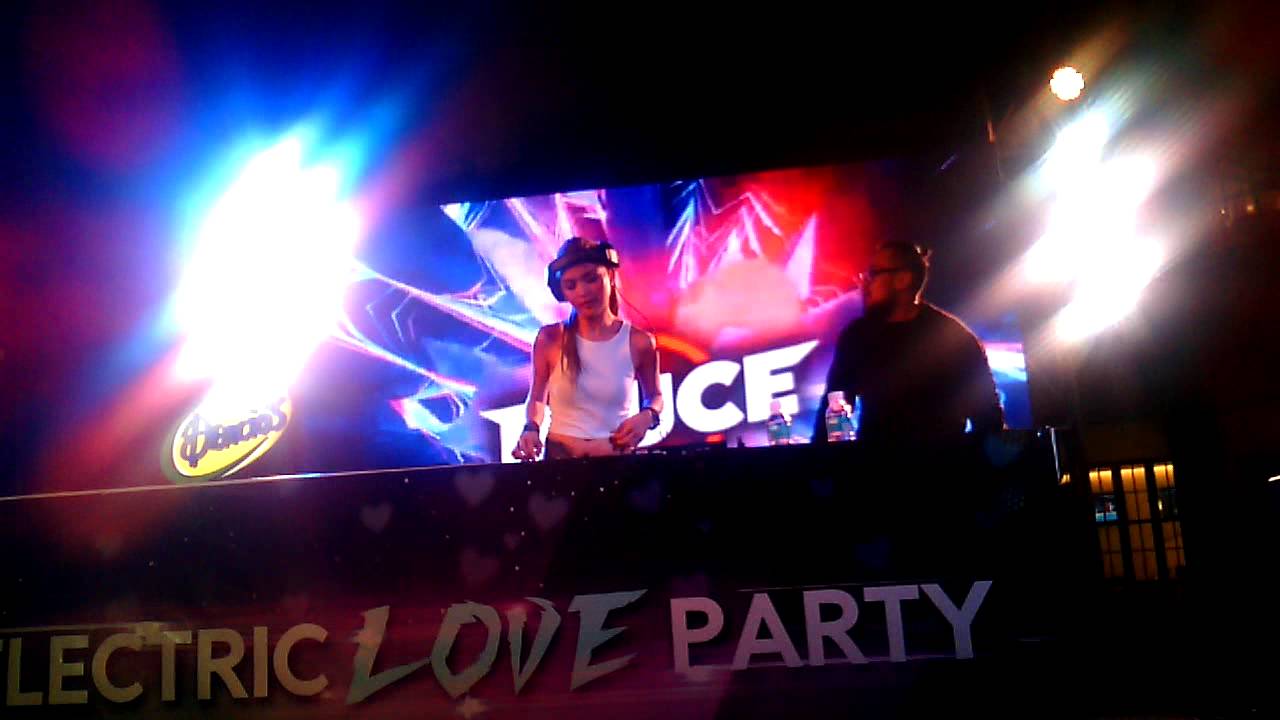 Dj Patty Tiu at electric love party eastwood feb 12 16 part 3 - YouTube