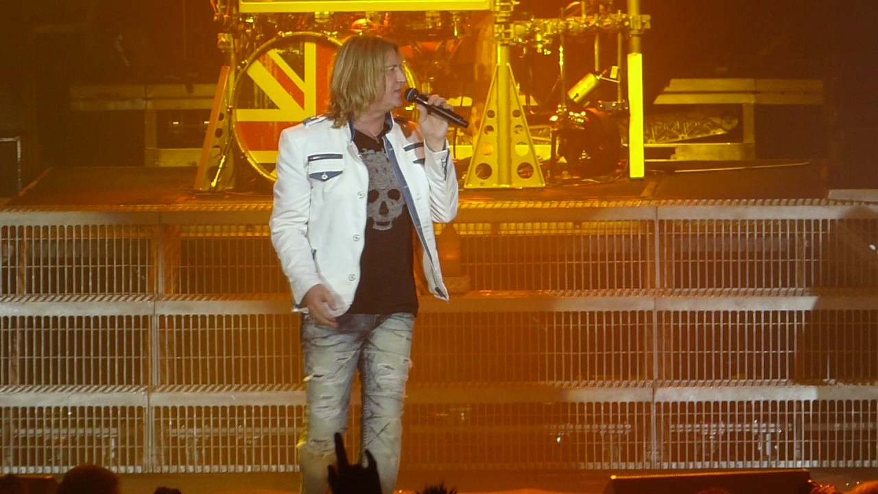 Def Leppard - Let's Get Rocked LIVE [HD] 8/31/14 - YouTube