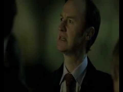 Марк Гэтисс/Mark Gatiss - YouTube