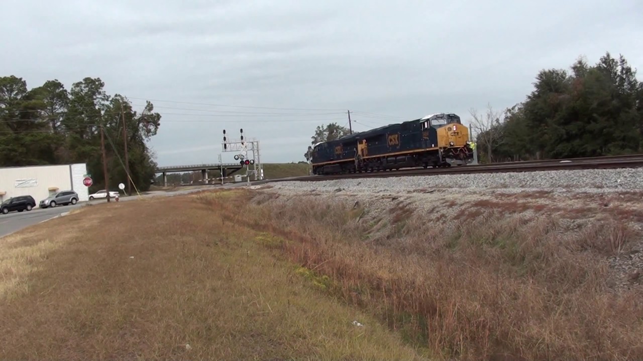 Trains in Waycross Georgia 4 December 2016 - YouTube
