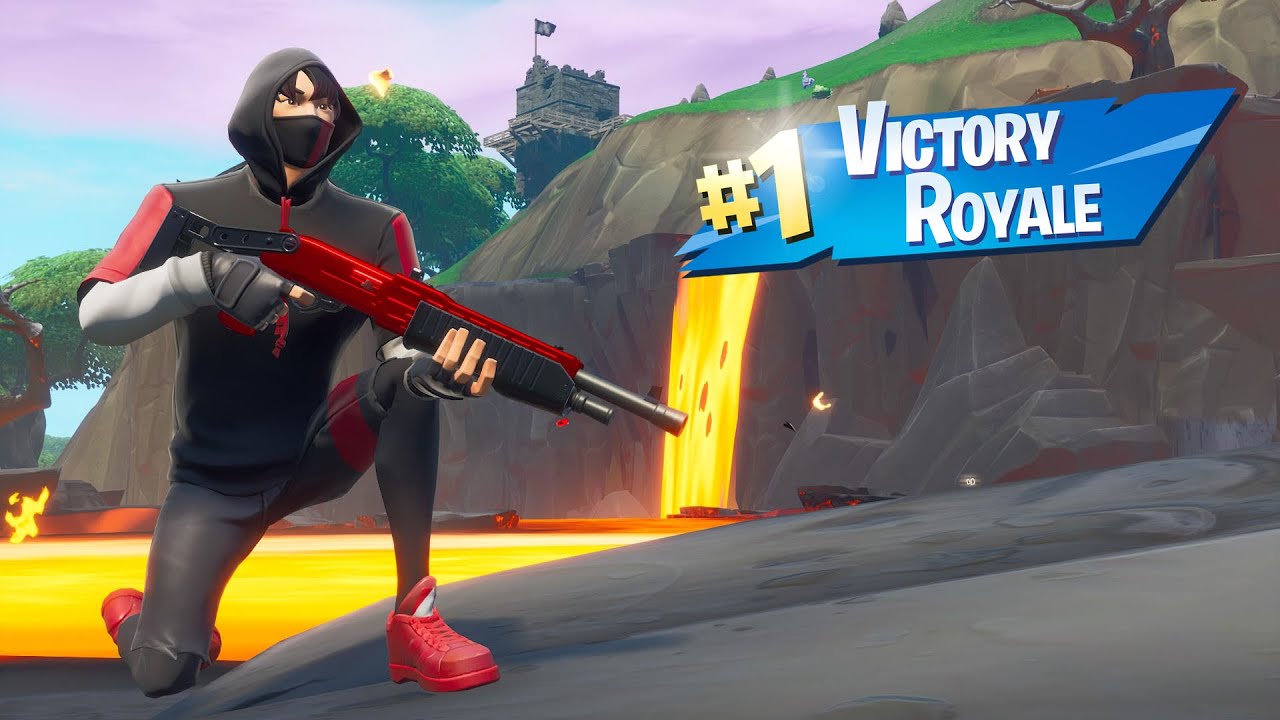 Fortnite: My First Win With The Ikonik Skin - YouTube