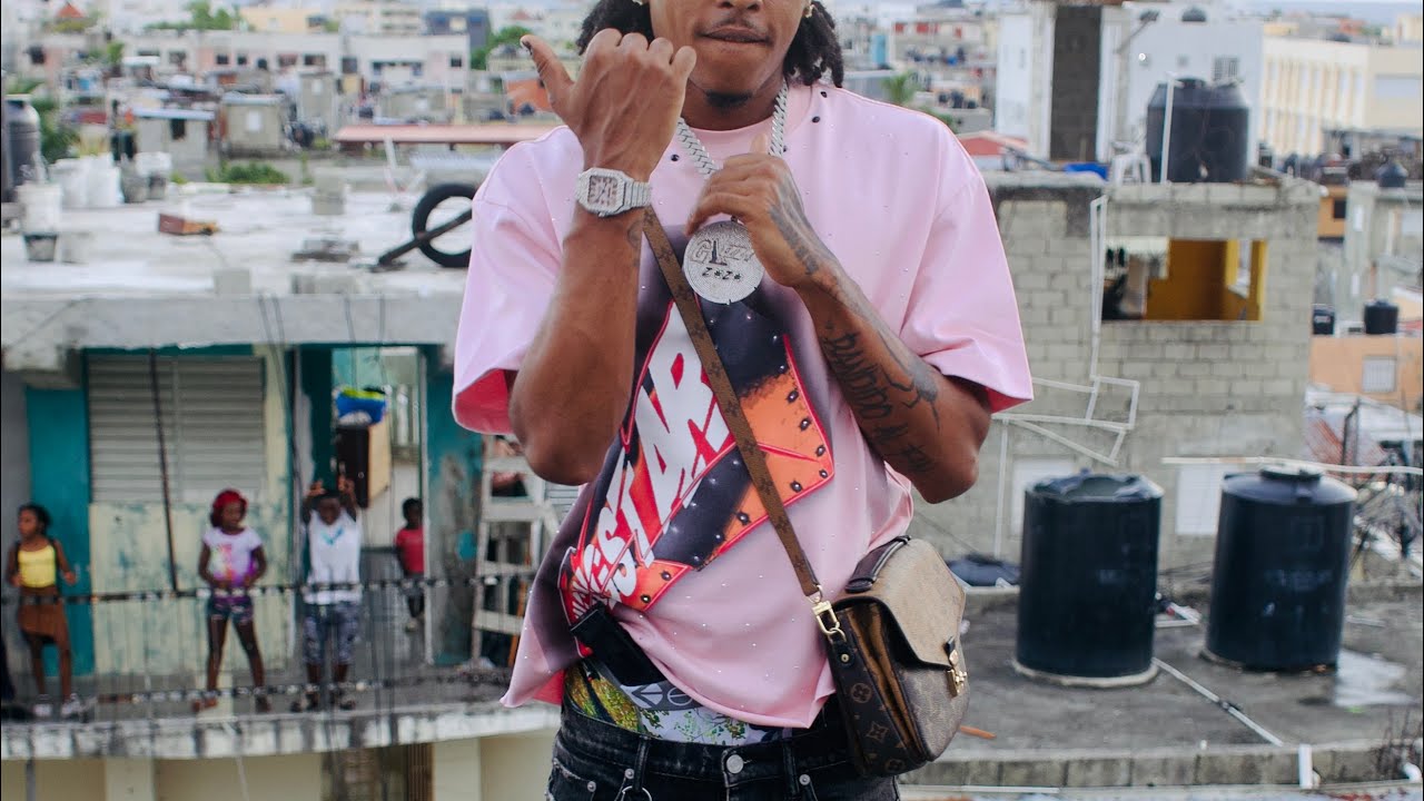 LIL NAAY - EL RIO SONÓ🕷️ ( VIDEO OFFICIAL ) - YouTube Music