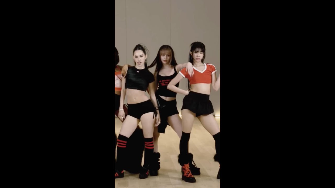 Katseye - 'Gnarly' Dance Practice Mirrored Megan Fancam [4K] - YouTube