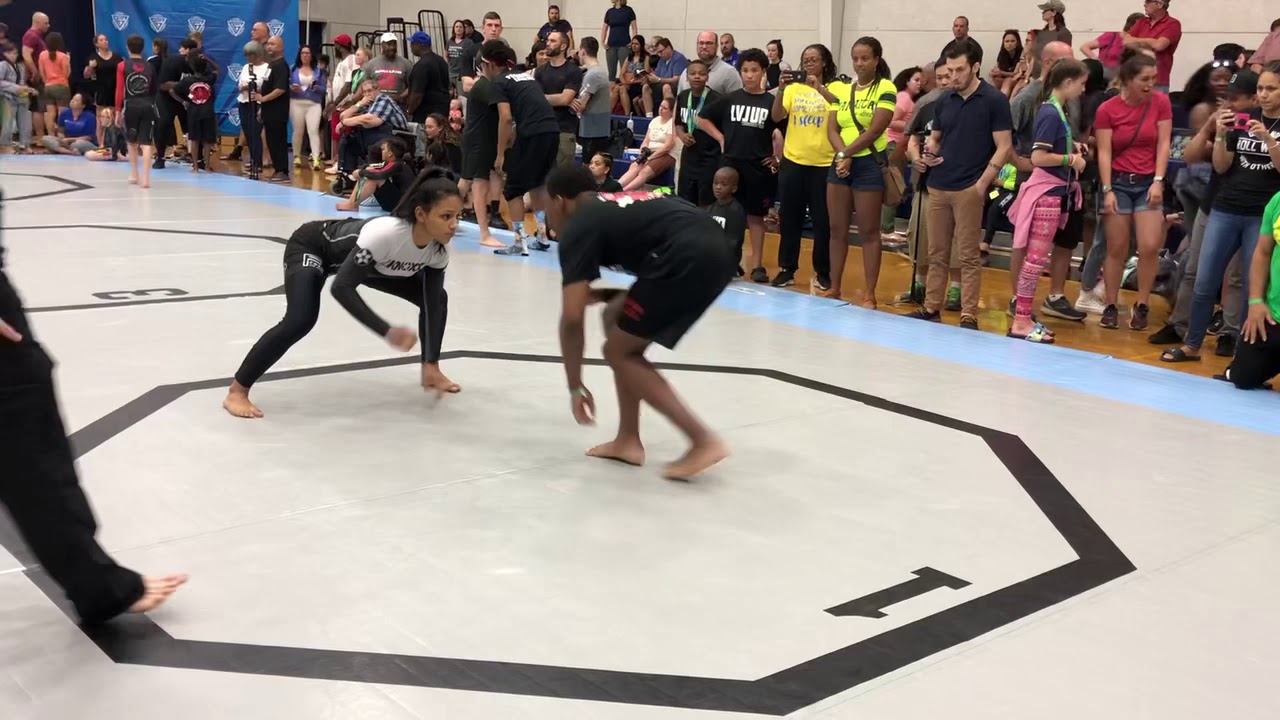 Kaleb Miller (6/1/2019) Match 1 - Good Fight BJJ Tournament - YouTube
