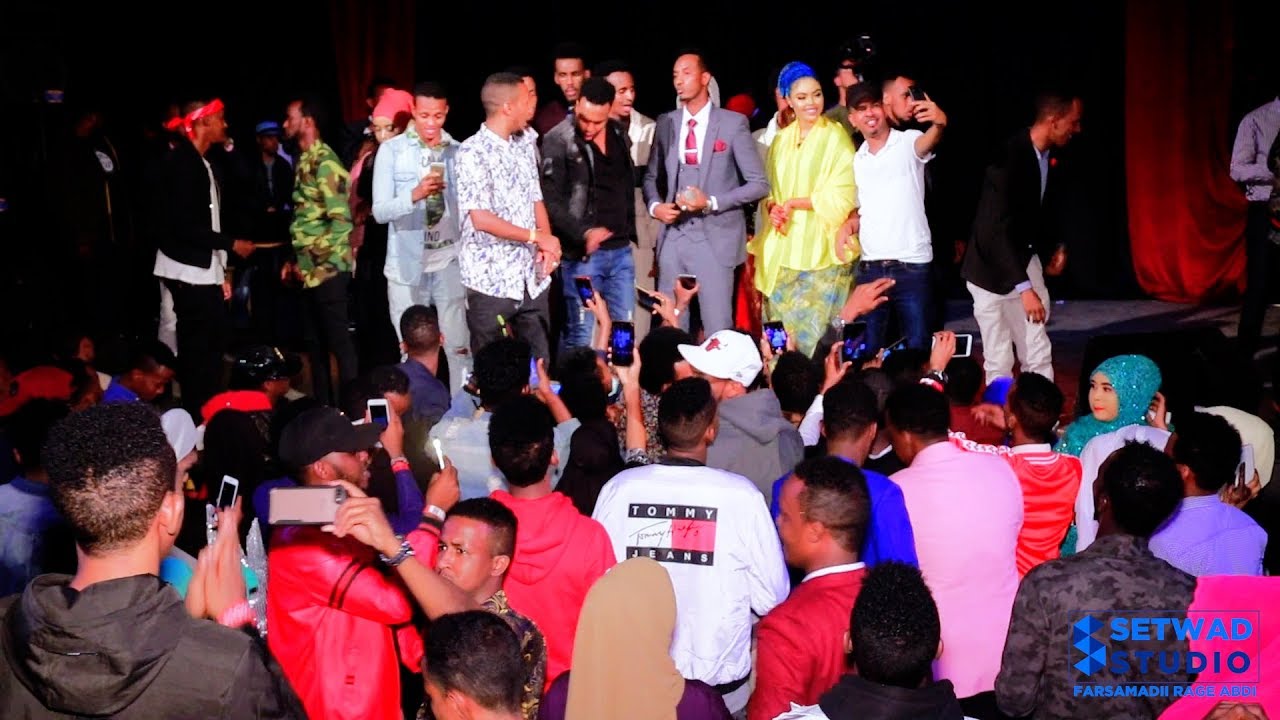 Xariir Axmed heestii AYAAN Showgii Nairobi 2019 - YouTube