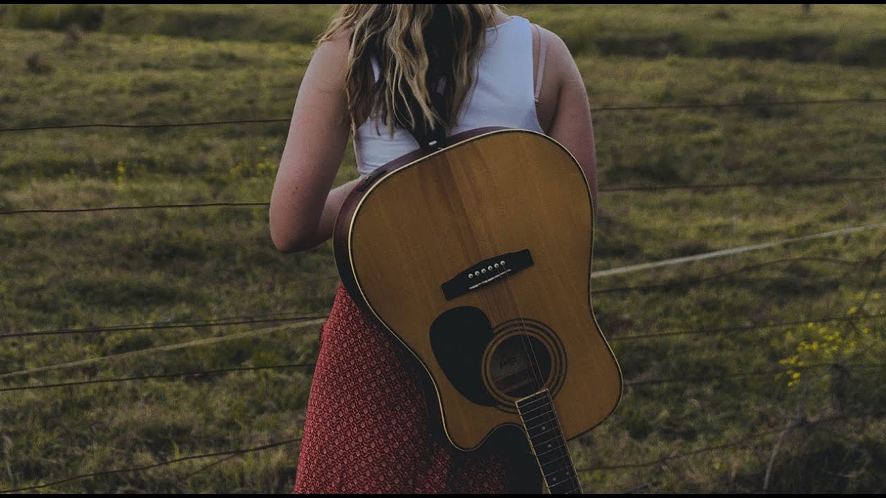 Sappheiros - Embrace - Music Library - YouTube