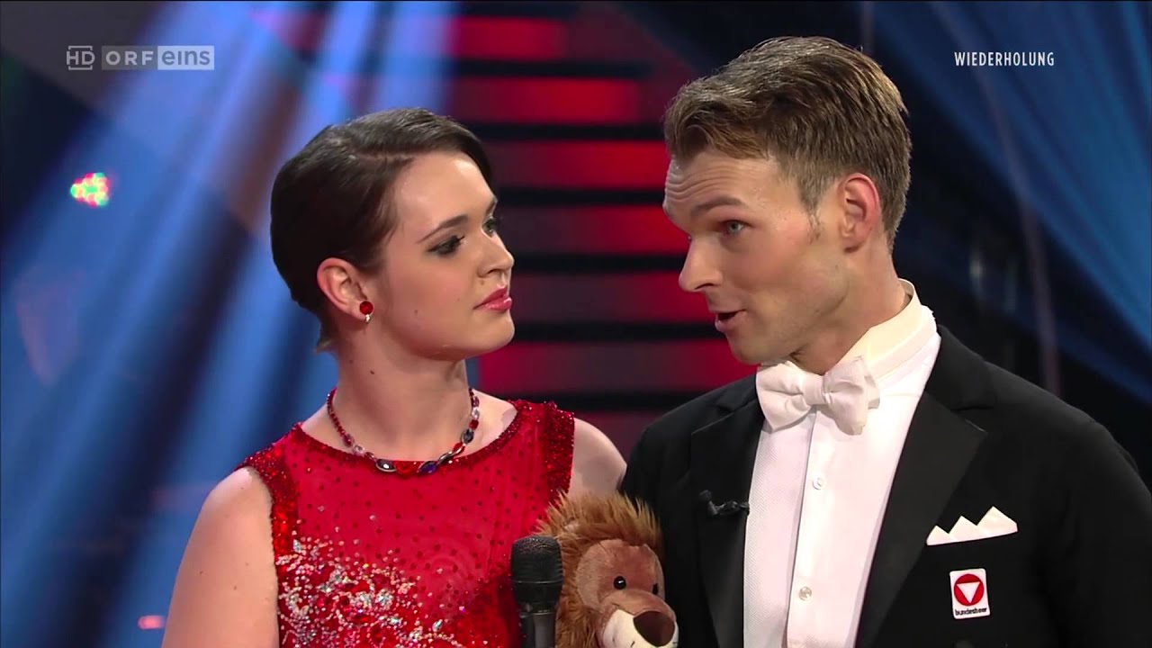 Dancing Stars 2014 - Roxanne Rapp & Vadim Garbuzov - Wiener Walzer ...