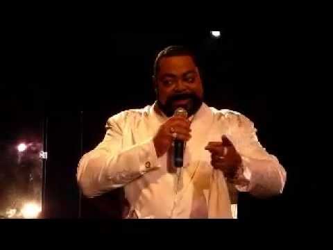 Big Daddy Boo Bear At Rockbox Theatre Fredericksburg Texas - YouTube