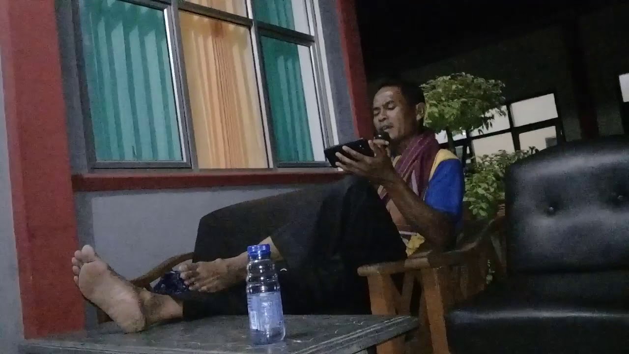 Tembok Derita Youtube