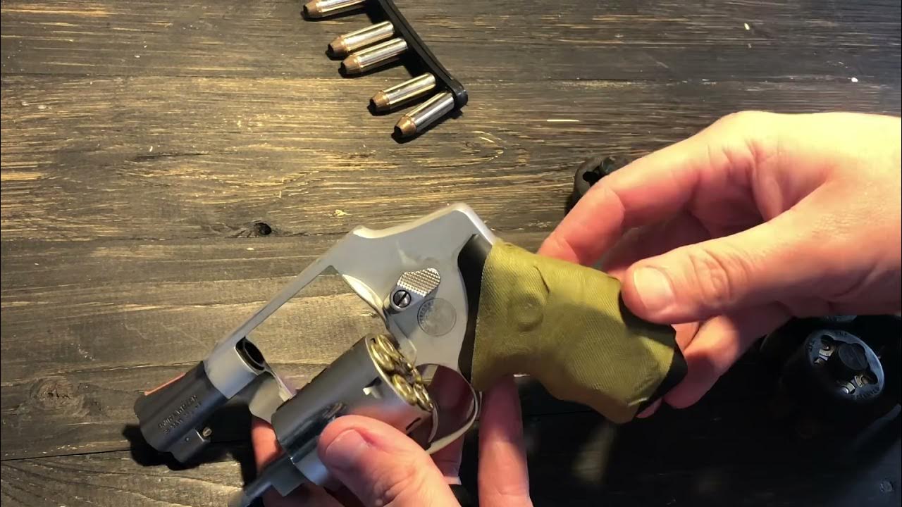 How to use Safariland Speedloaders for your J-Frame Revolver Snubby ...