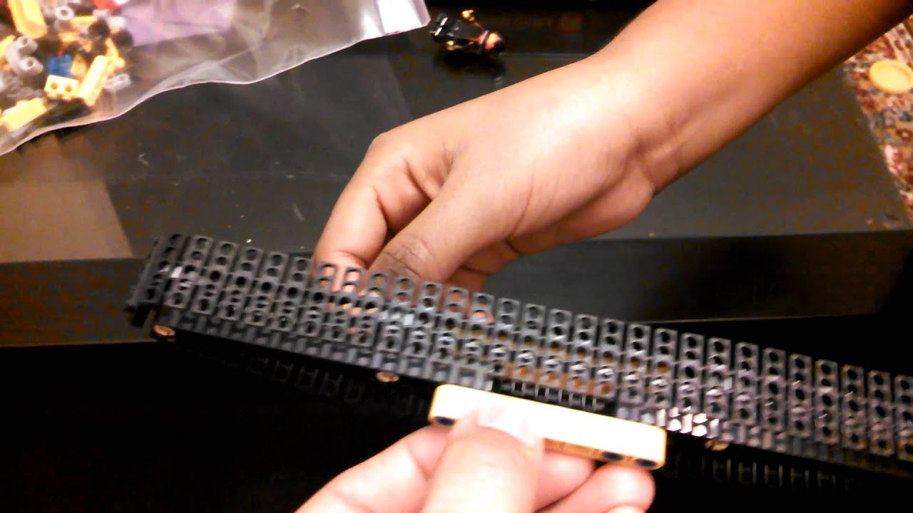 Lego conveyor belt - YouTube