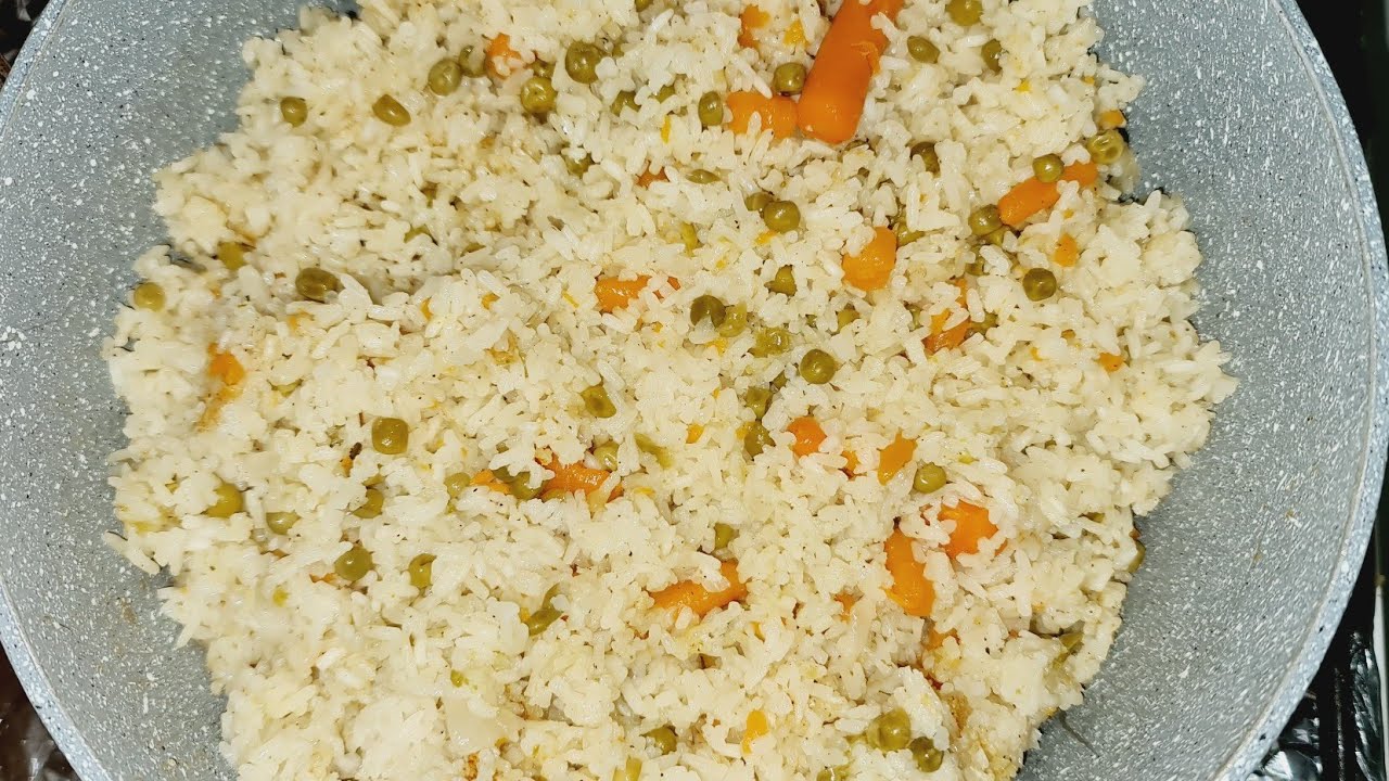 riz petit pois carottes très simple à faire - YouTube
