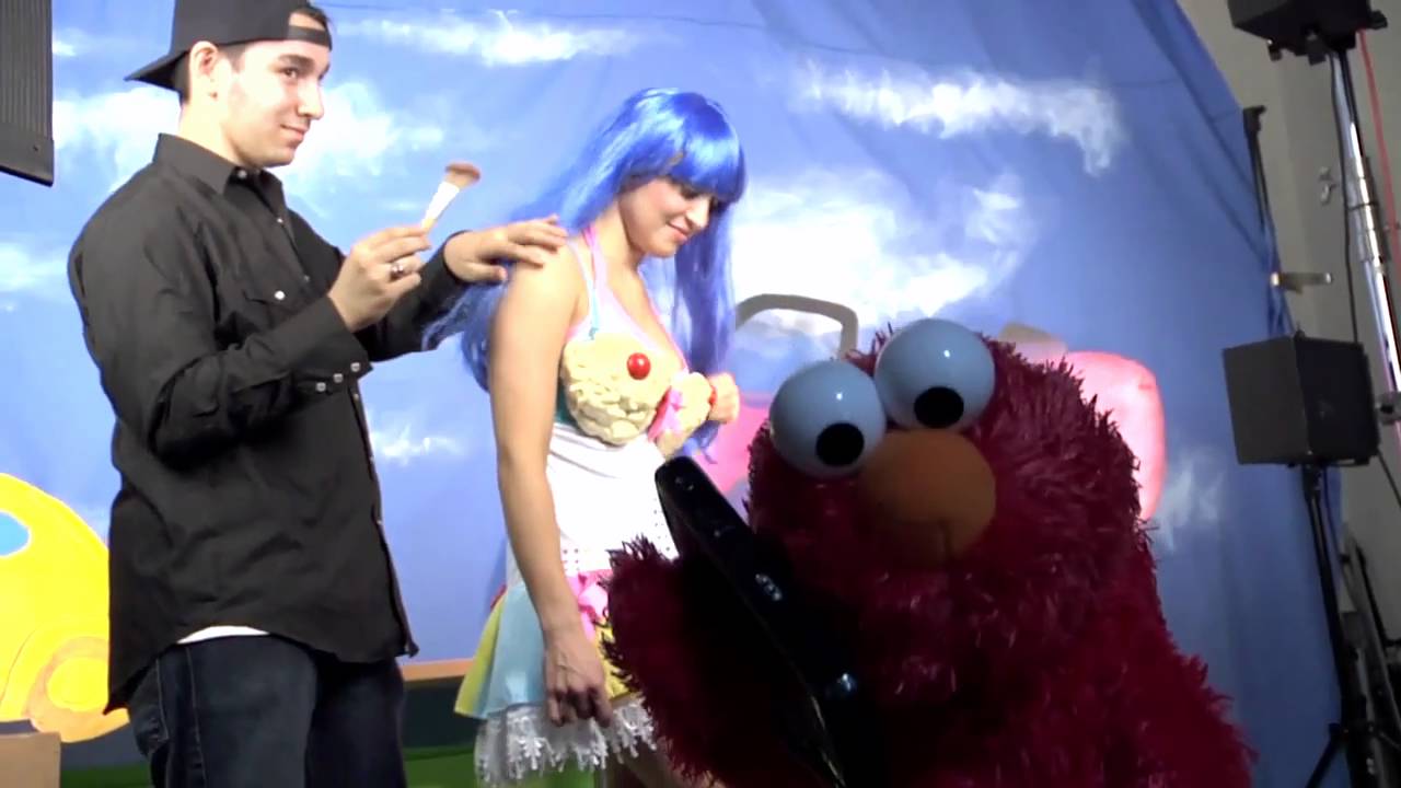 Katy Perry: Elmo UNRELEASED Sesame Street Footage - YouTube
