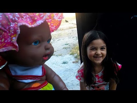 Zenci Bebek Parka Gitmek İstedi Yağmur Götürmedi | Kız Oyuncakları | Eğlenceli Çocuk Videosu