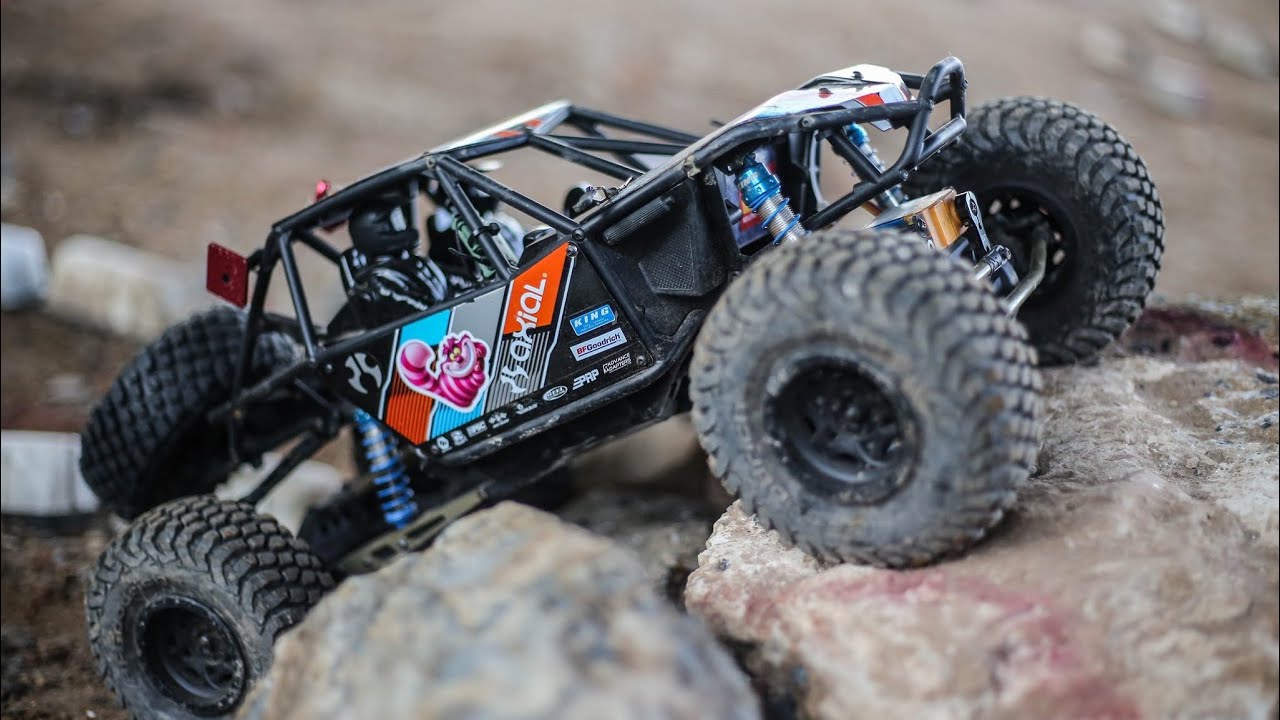 AXIAL BOMBER RR10 | RUN | ROCKRACING - YouTube