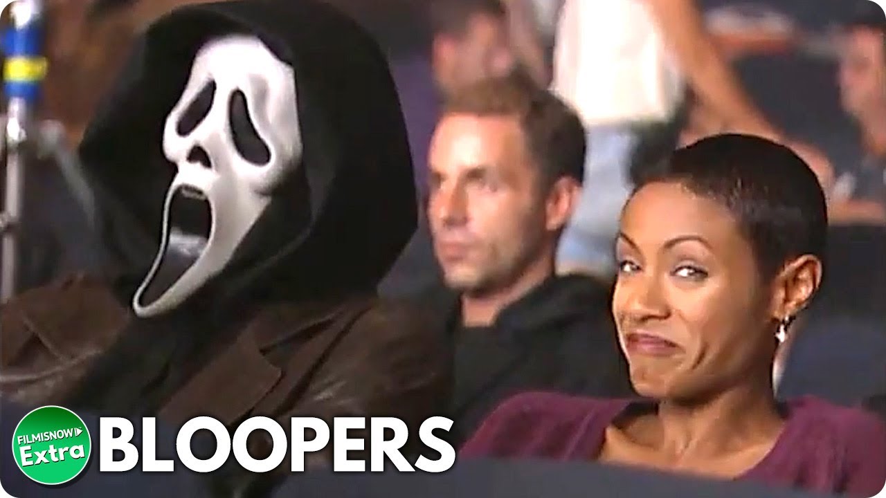 SCREAM 2 Bloopers & Gag Reel (1997) - YouTube