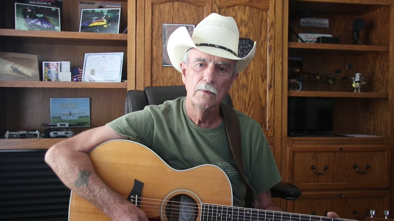 She's Walking Through My Memory - Doyle Lawson - YouTube