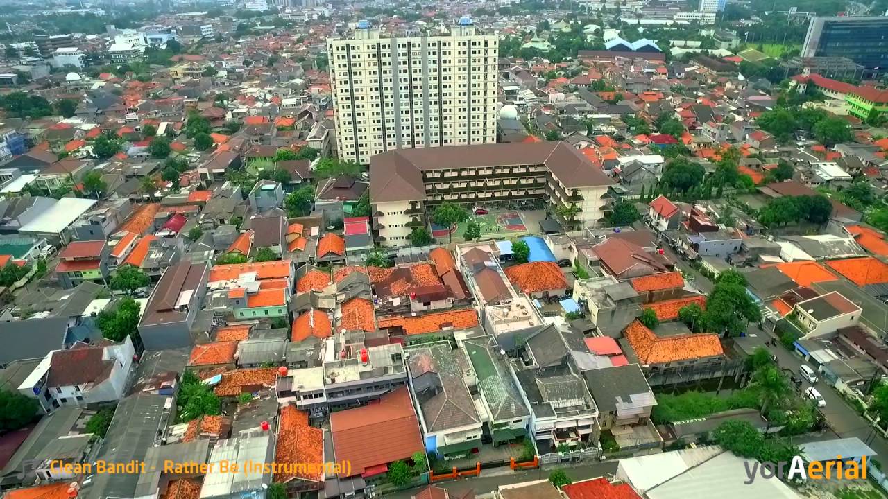 Aerial: SMA Negeri 14 Jakarta - YouTube