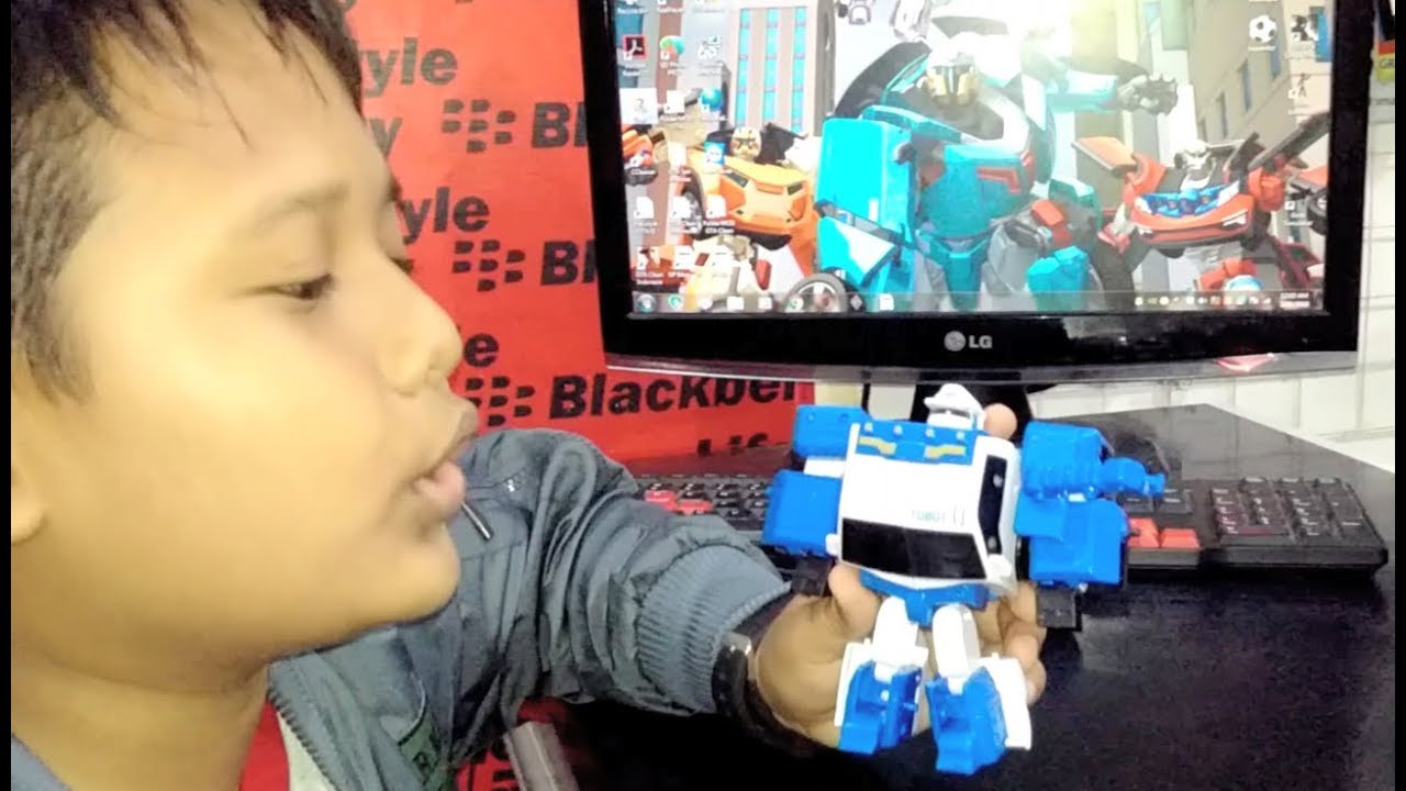 Unboxing Mainan TOBOT ZERO - YouTube