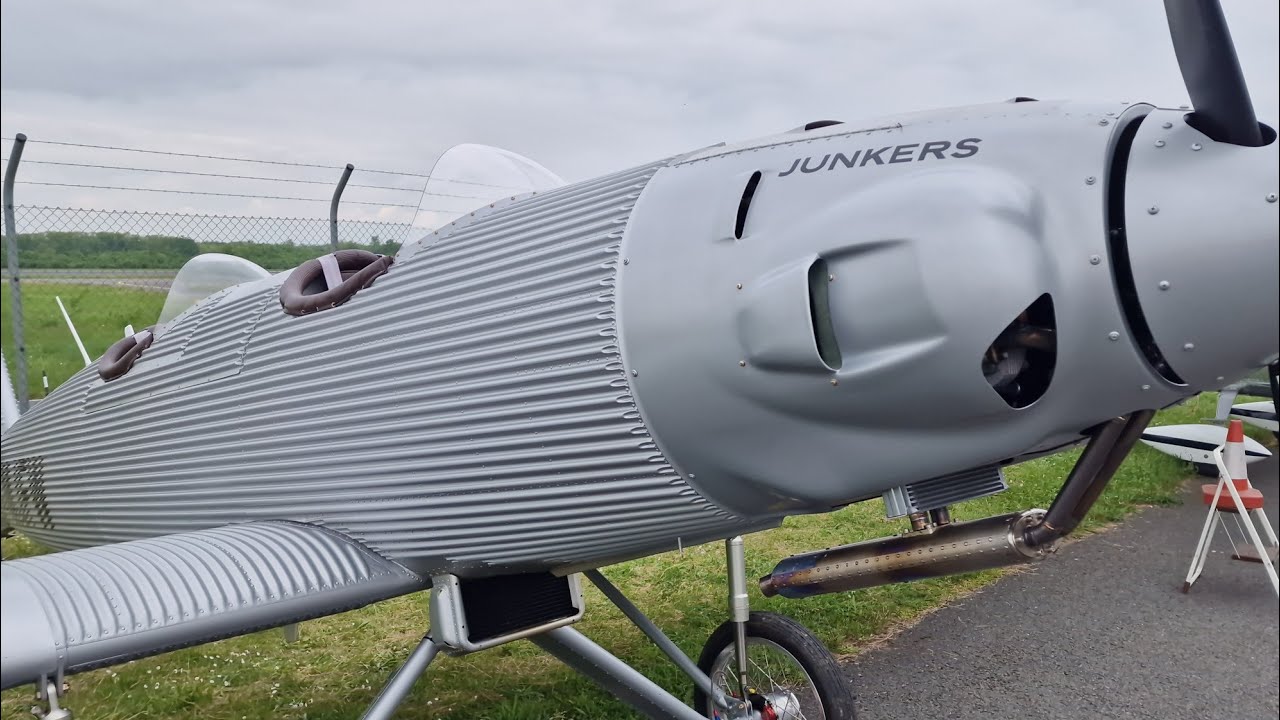 Junkers Aircraft A50 Junior at Quax Hangar Mai 2024 - YouTube