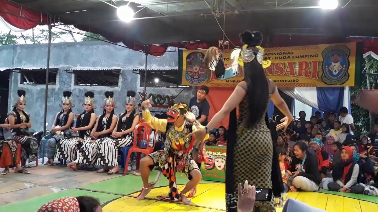 LANGEN SARI THE BEST TARI TOPENG LENGGER SONTOLOYO SORE MANTAP ...