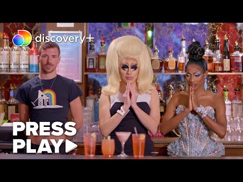 Trixie & Jaida Essence Hall Choose a Signature Pink Drink for the Motel | Trixie Motel | discovery+