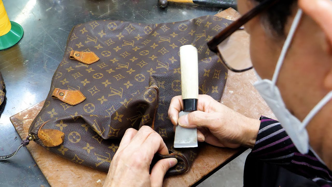 Korean luxury bag restoration artisan. The process of restoring an old ...