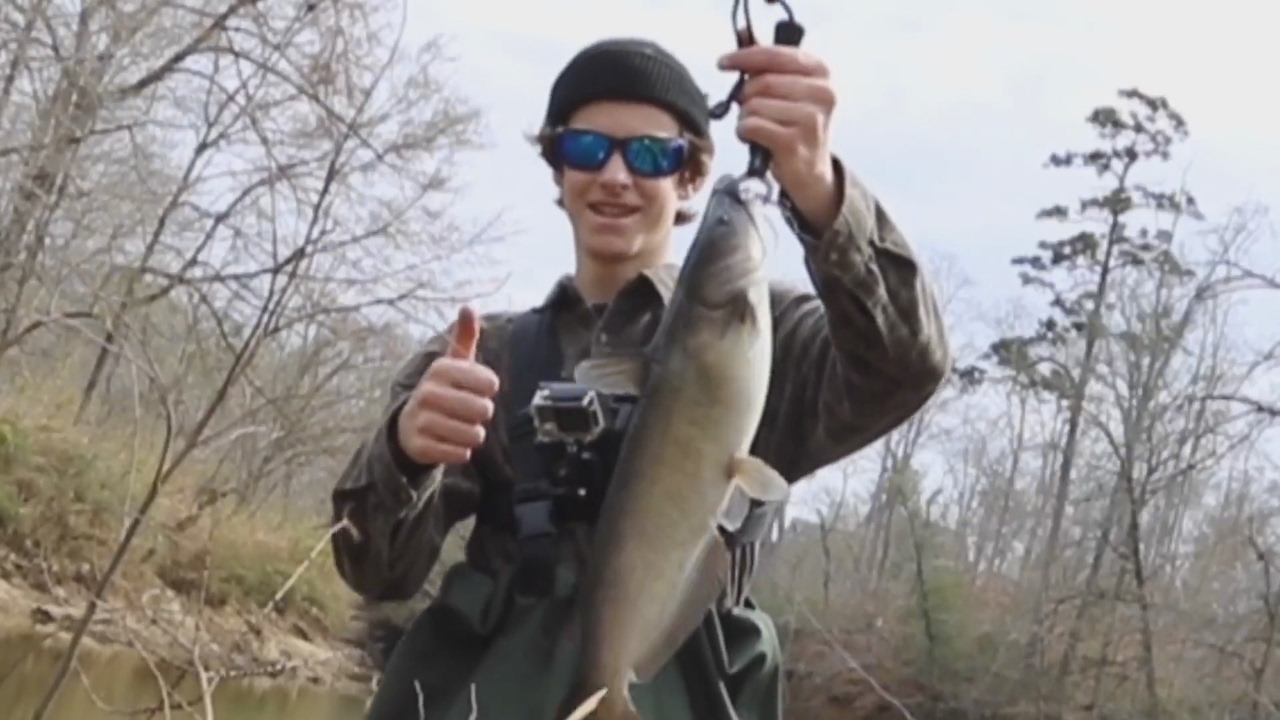 Fishing for Catfish in the Neuse River - YouTube