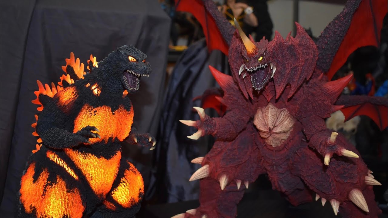 xplus Godzilla 1995 Xplus destoroyah rmc figures double review - YouTube