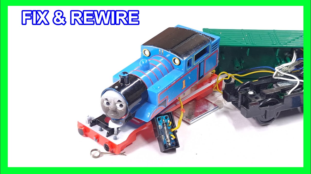 Trackmaster Fix Rewire Flip Face Talking Thomas Train - YouTube