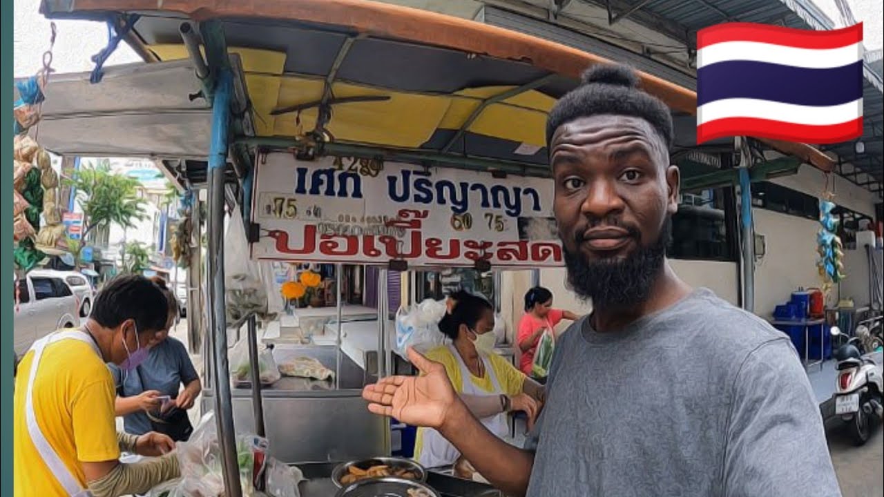 Generous Thailand chef offered me the best Thai food in Bangkok City 🇹🇭 ...