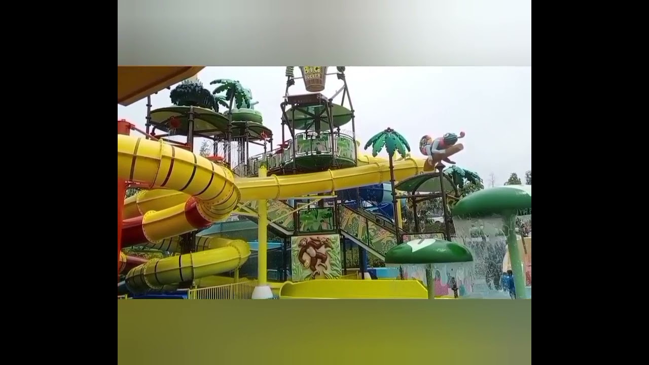Big Bucket Splash Gamuda Gardens..cuti2 AddarQiesha - YouTube