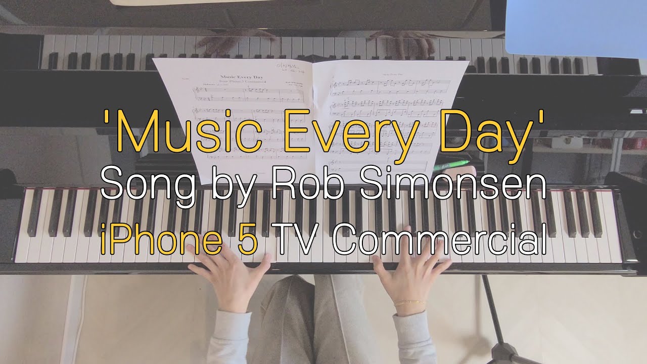 'Music Every Day' Song by Rob Simonsen - Apple iPhone 5 TV Commercial ...