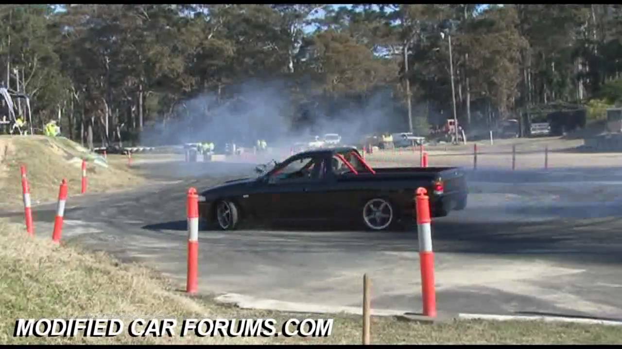 335 stroker commodore ute at Southcoast Nationals 2007 - YouTube